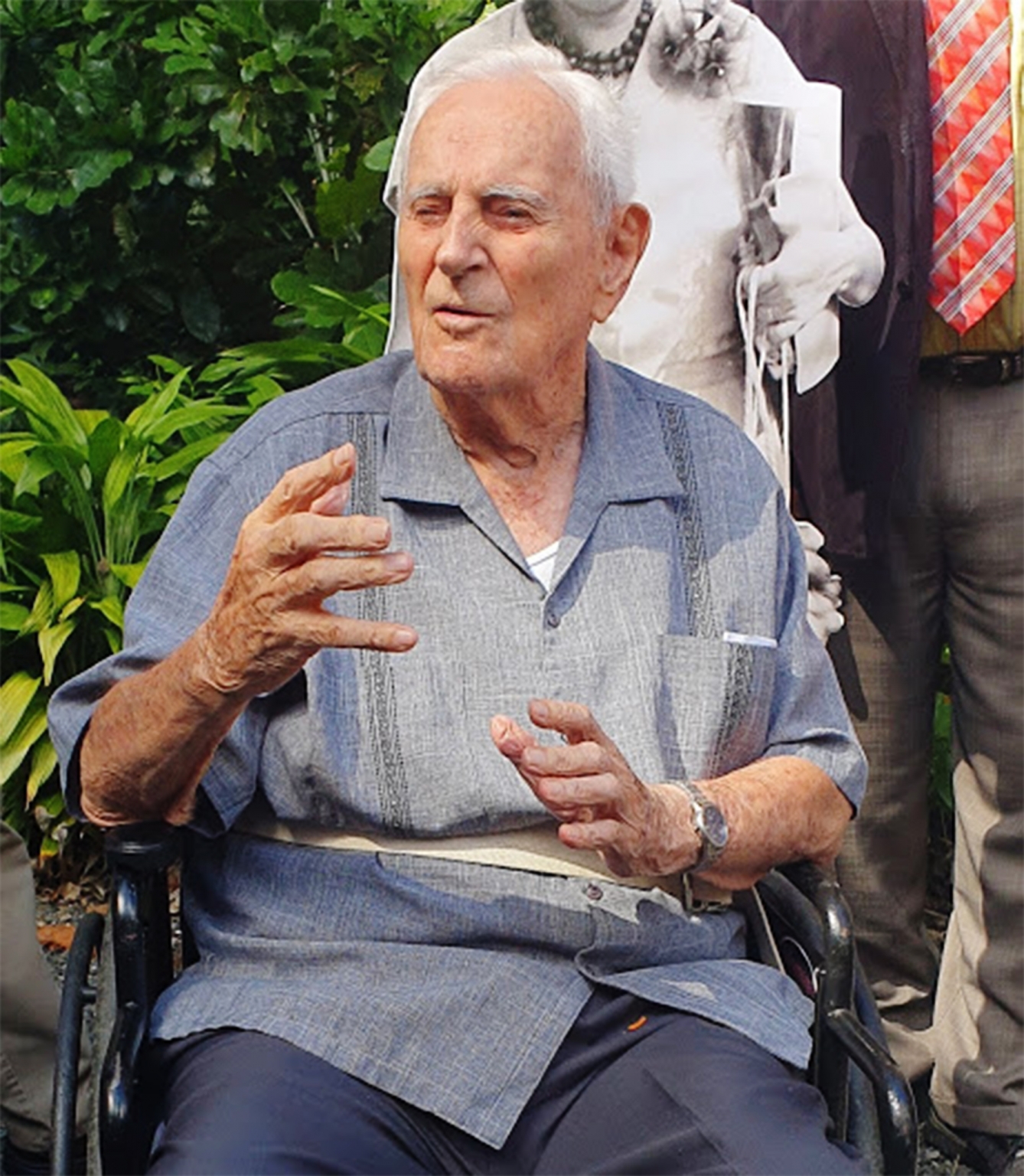 Happy Birthday to Frank H Wadsworth 104 years old today! Nov 2019 - Eye ...